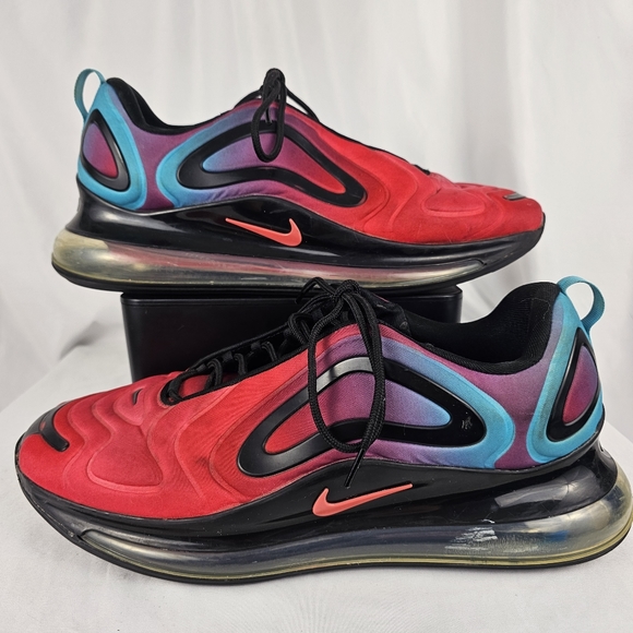 Nike | Shoes | Nike Air Max 72 Red Gradient Blue Fury Sneakers ...
